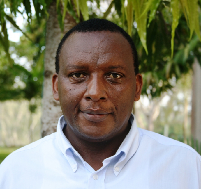 Macha, Salvatory | EfD - Initiative